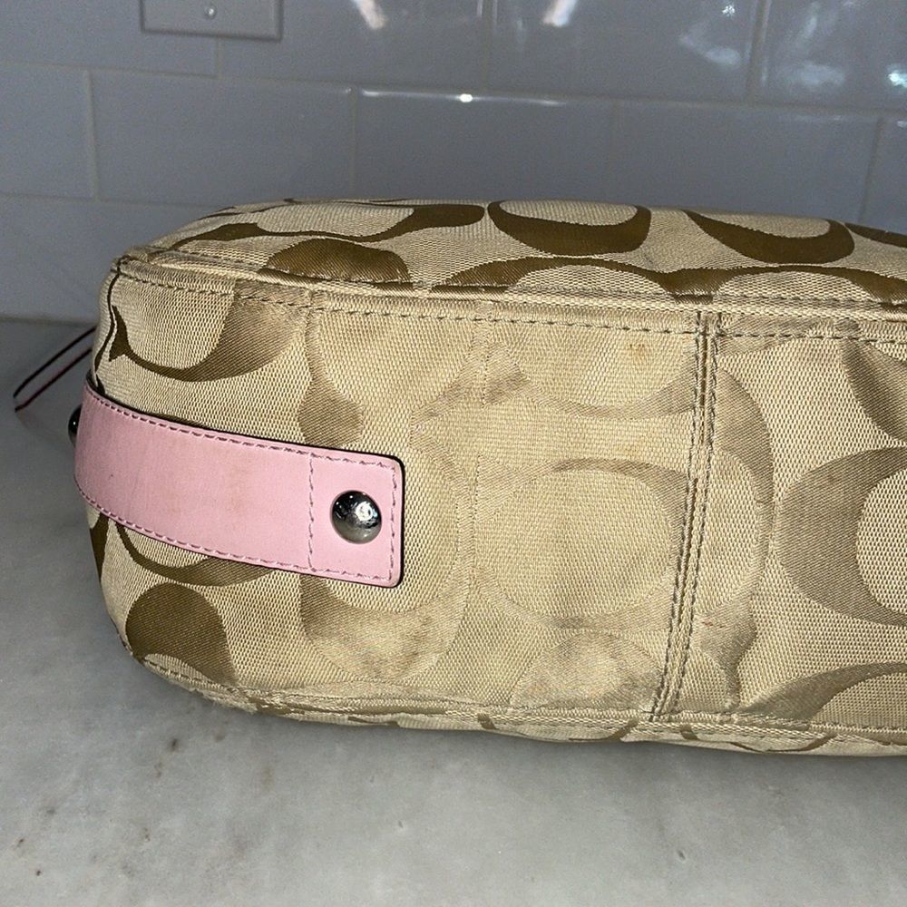 Coach Signature Jacquard Logo Zoe Xl Shoulder Bag - Gem